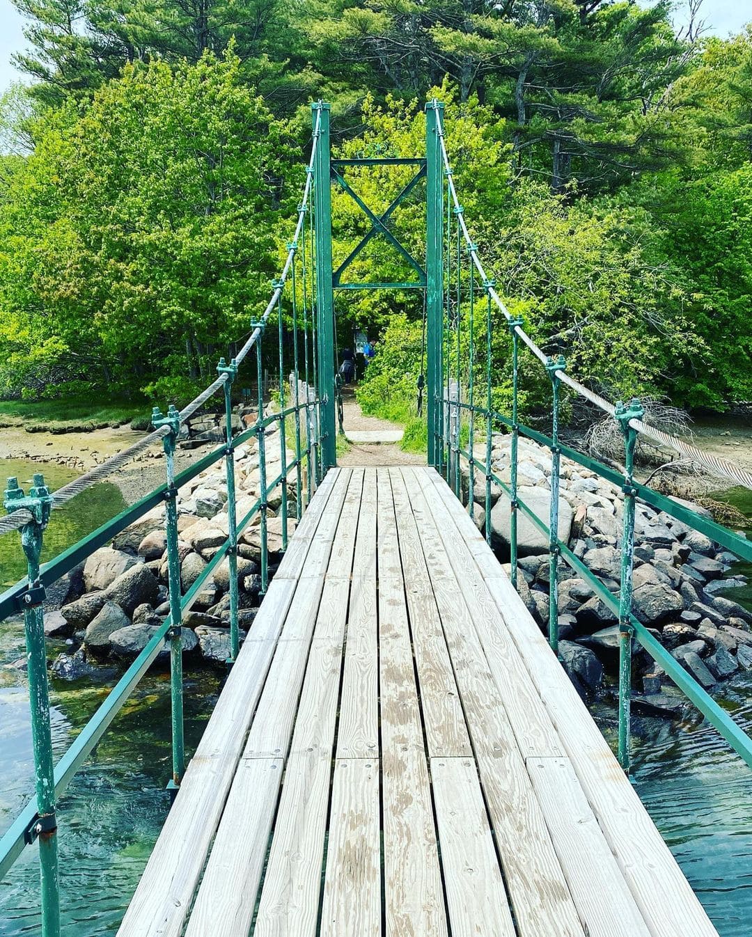 This Tiny Maine Bridge “Wiggles” When You Walk Across It | York's ...