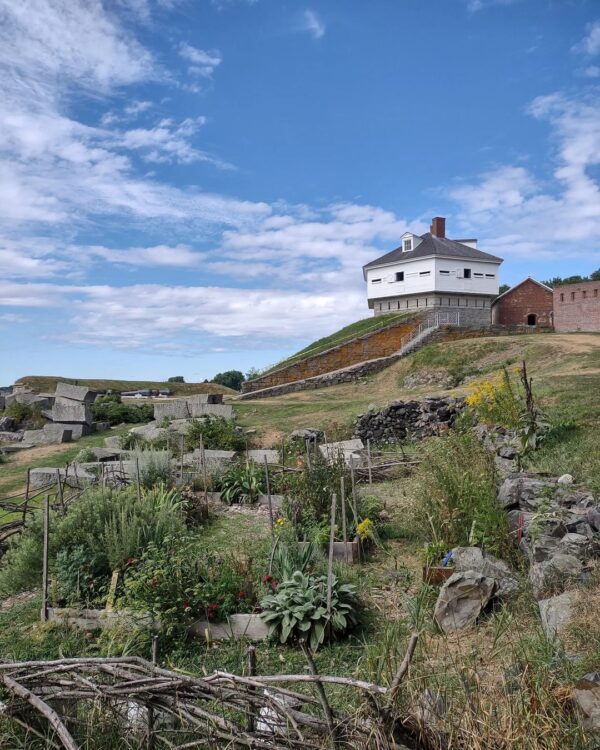 Travel + Discover Kittery: Maine Vacation Guide