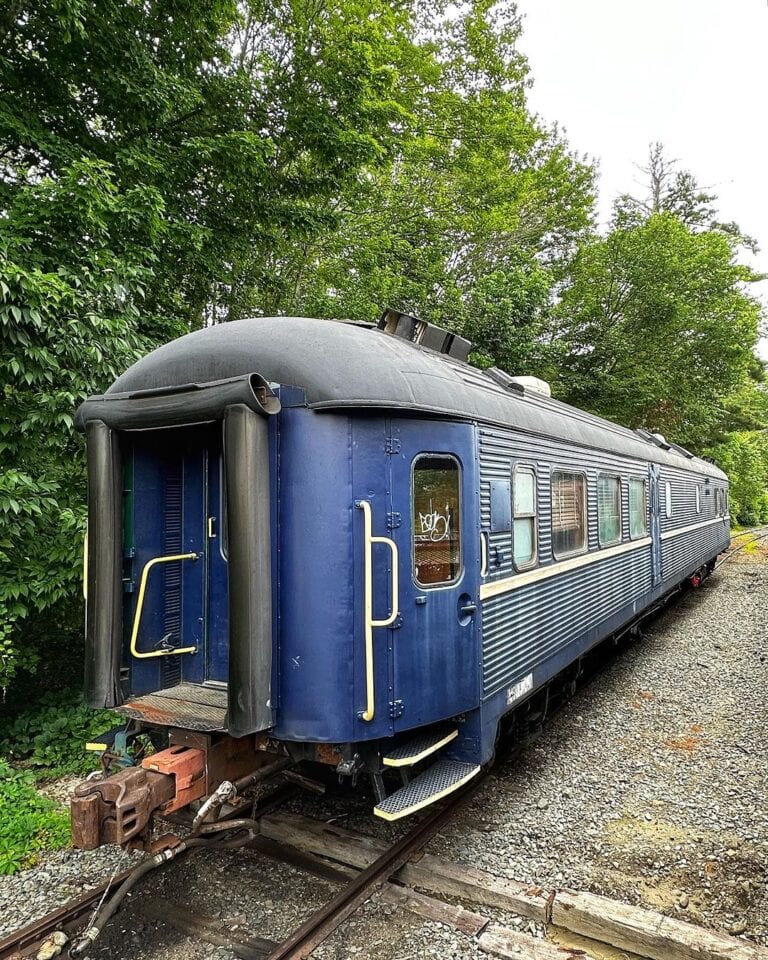 All Aboard! 12 EXCITING Railroad Museums & Train Rides In Maine