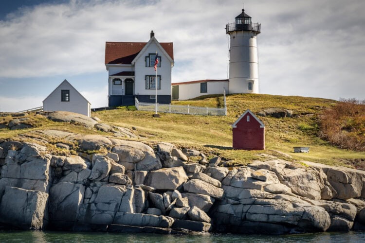 Southern Maine Lighthouses: Exploring Coastal Gems